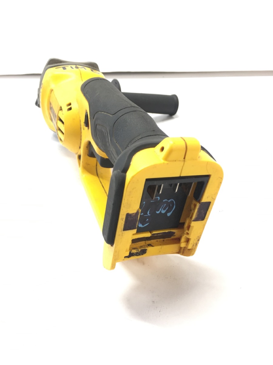 DEWALT DCG412 20V MAX 4-1/2" Angle Grinder *tool only (DC-AL) Like New ...