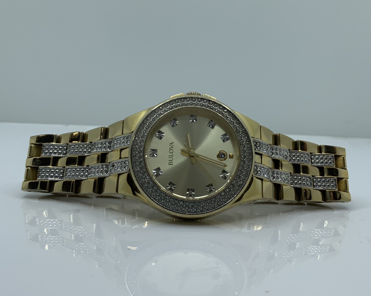 BULOVA Gent's Wristwatch NONE - ENTER BULOVA WATCH BY MODEL NUMBER Very ...