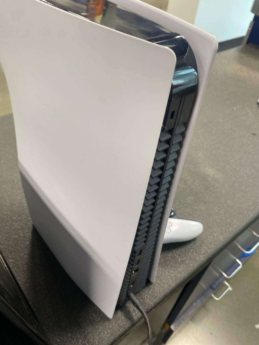 SONY PS5 w/ acss Good | Pawn 1 | Spokane | WA