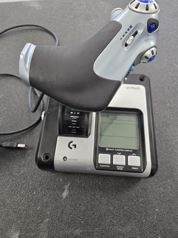 LOGITECH X52 HOTAS Good | Pawn 1 | Spokane | WA