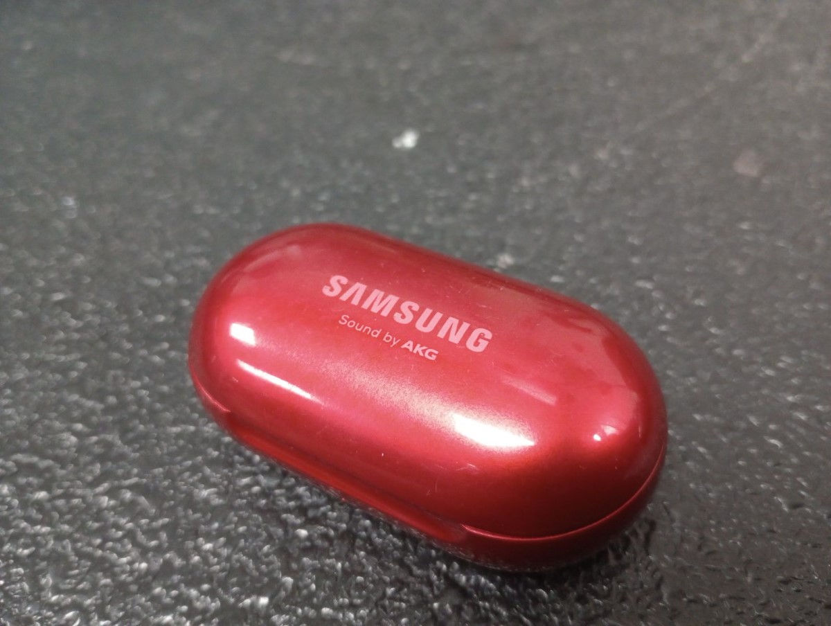 SAMSUNG SM-R175 -GALAXY BUDS PLUS - RED IN CASE Very Good | Pawn 1 ...