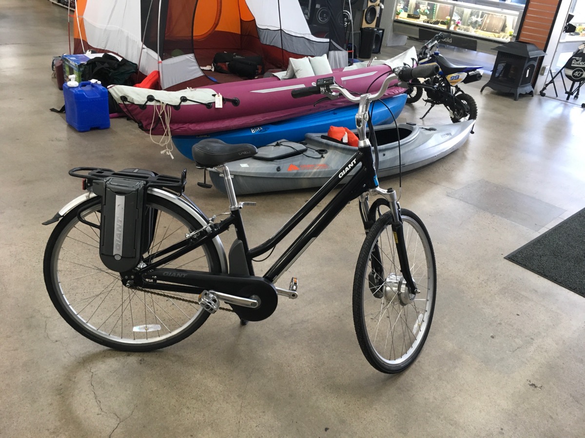 GIANT BICYCLES TWIST FREEDOM DX EBIKE Good | Pawn 1 | Spokane | WA