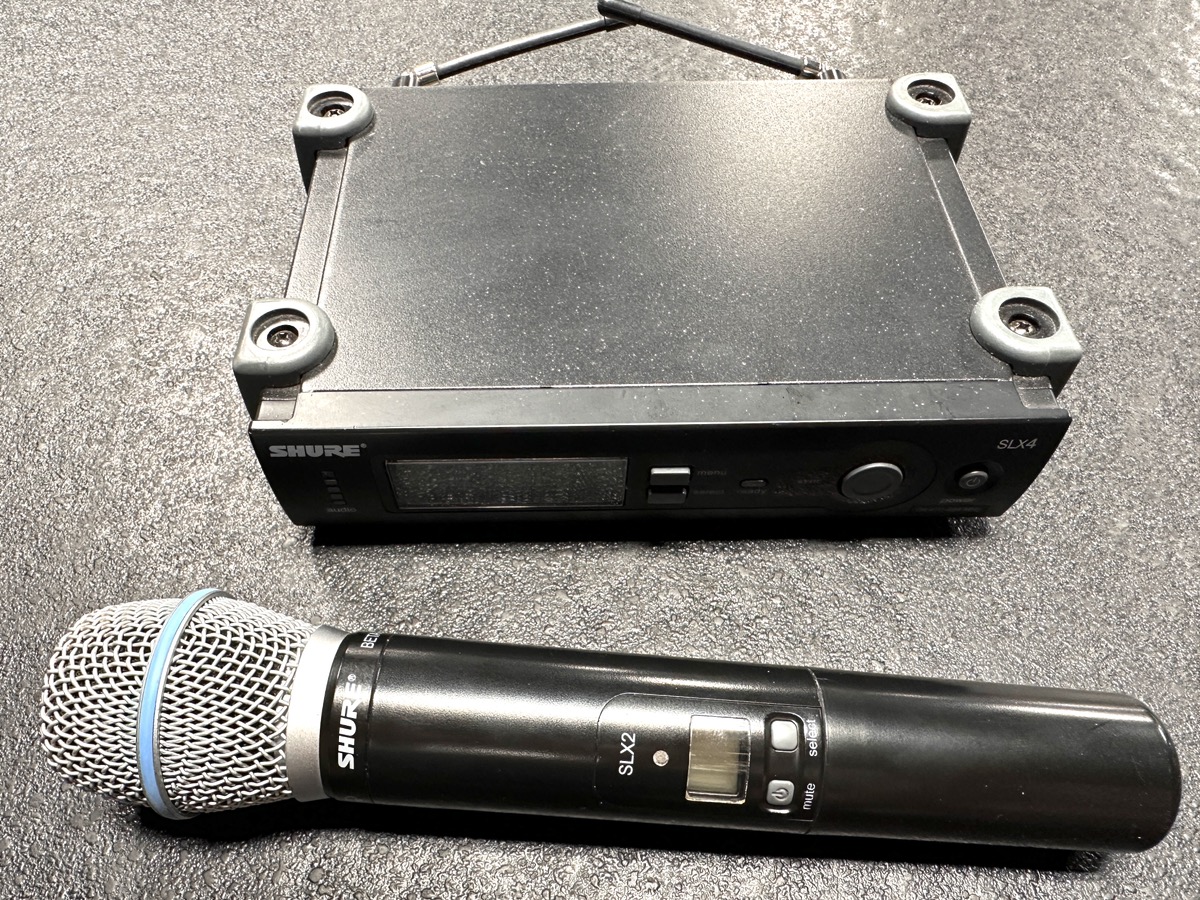 SHURE SLX4-G4+BETA87A/SLX2 WIRELESS MIC SYSTEM Good | Buya