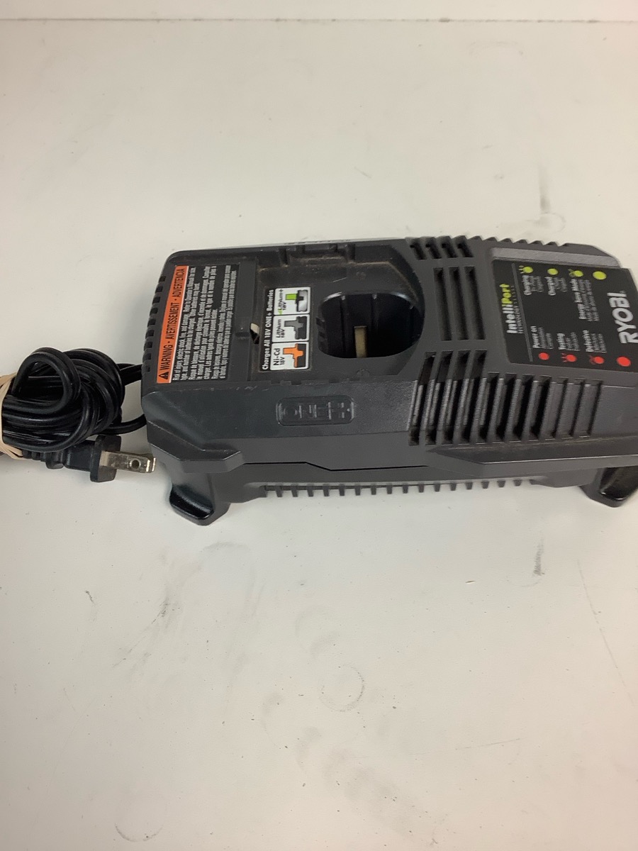 RYOBI BATTERY CHARGER P118B Good | Pawn 1 | Spokane | WA
