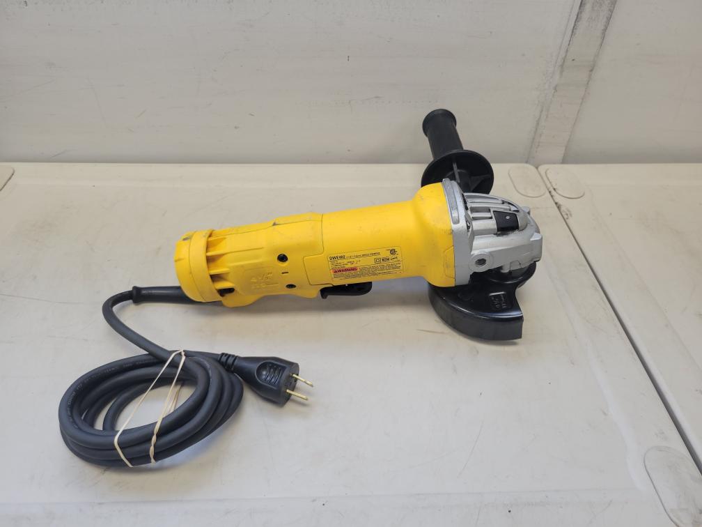 DEWALT DWE402 Very Good | Buya