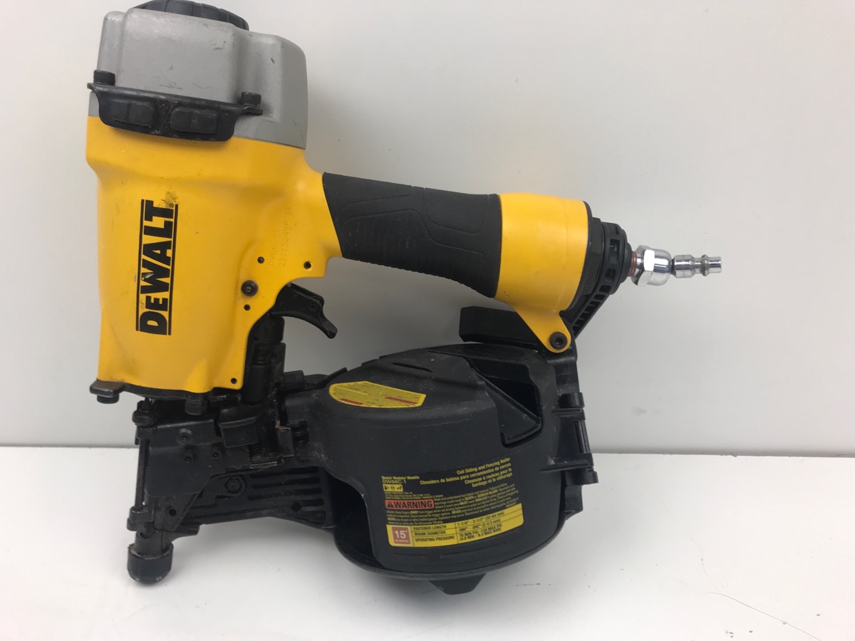 DEWALT DW66C-1 COIL SIDING AND FENCING NAILER Very Good | Pawn 1 ...