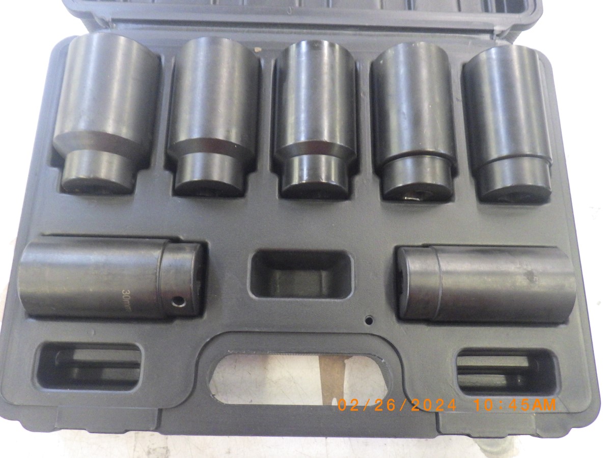 PITTSBURGH HAND TOOLS, JACKS, & MORE Brand New | Buya