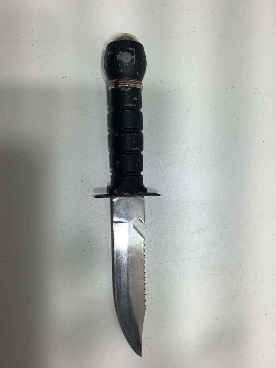 420 STAINLESS KNIFE W/ COMPASS Good | Pawn 1 | Spokane | WA