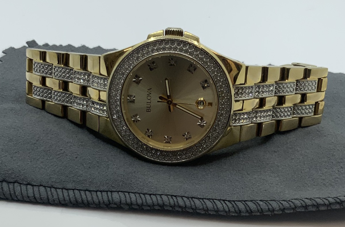 BULOVA Gent's Wristwatch NONE - ENTER BULOVA WATCH BY MODEL NUMBER Very ...