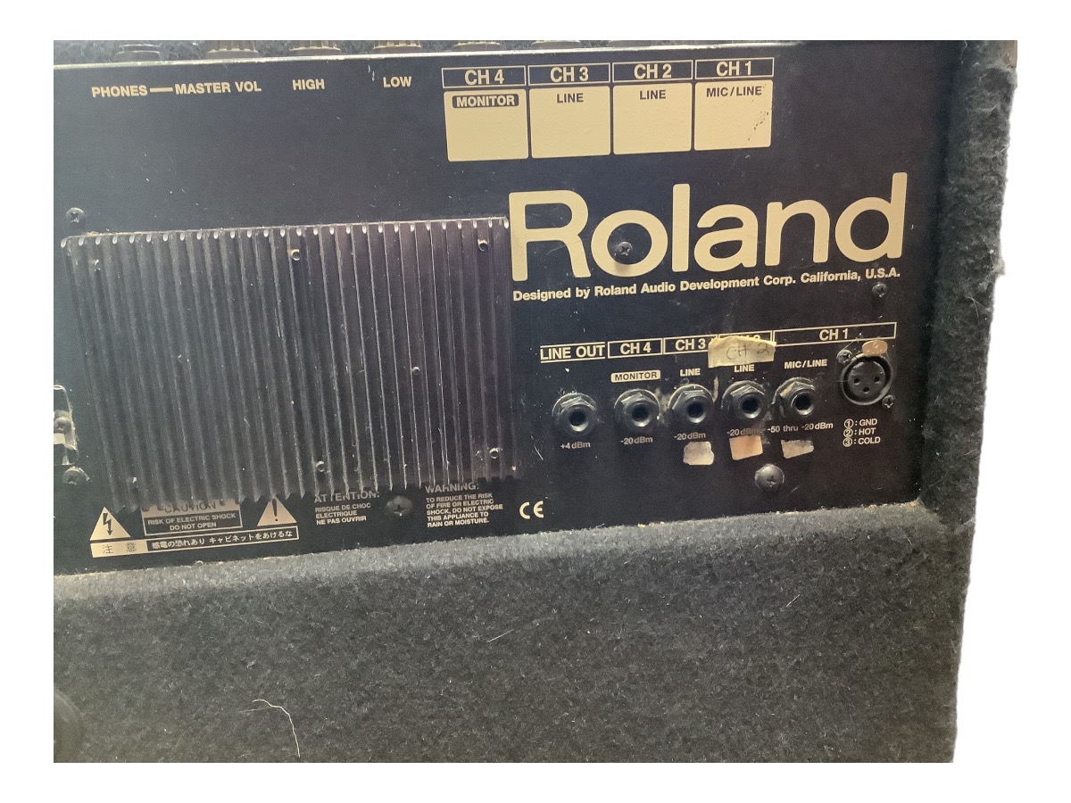 ROLAND KC-100 KEYBOARD AMP Acceptable | Buya