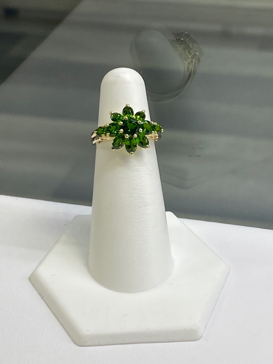 Green Stone Lady's Stone Ring 14K Yellow Gold 2.19dwt Size:5 Pre-owned ...