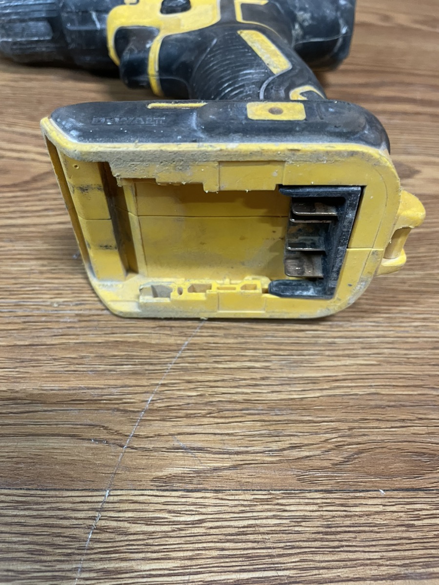 DEWALT DCD777 Acceptable | Loan Star Pawn LLC