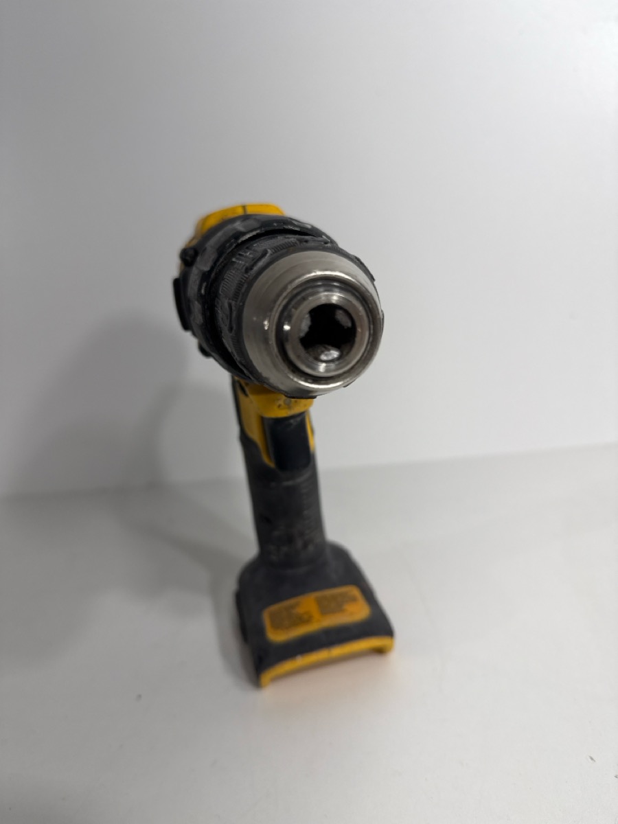 DEWALT DRILL DCD777 1/2" TOOL ONLY, TESTED Good | Buya