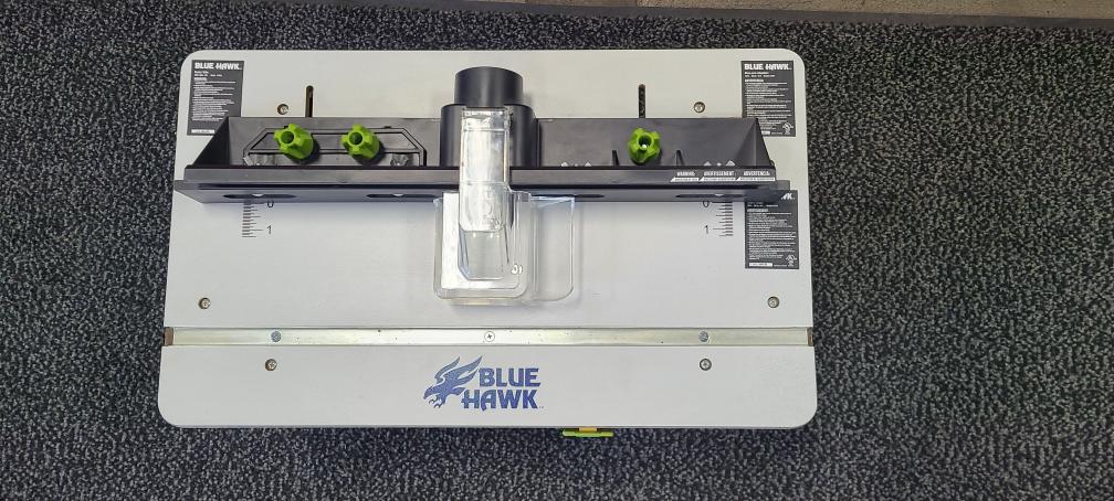 BLUE HAWK ROUTER TABLE 1034 Good | Pawn 1 | Spokane | WA