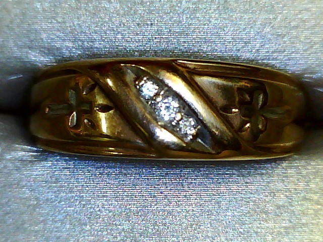 Gent's Gold-Diamond Wedding Band 3 Diamonds .06 Carat T.W. 10K Yellow ...