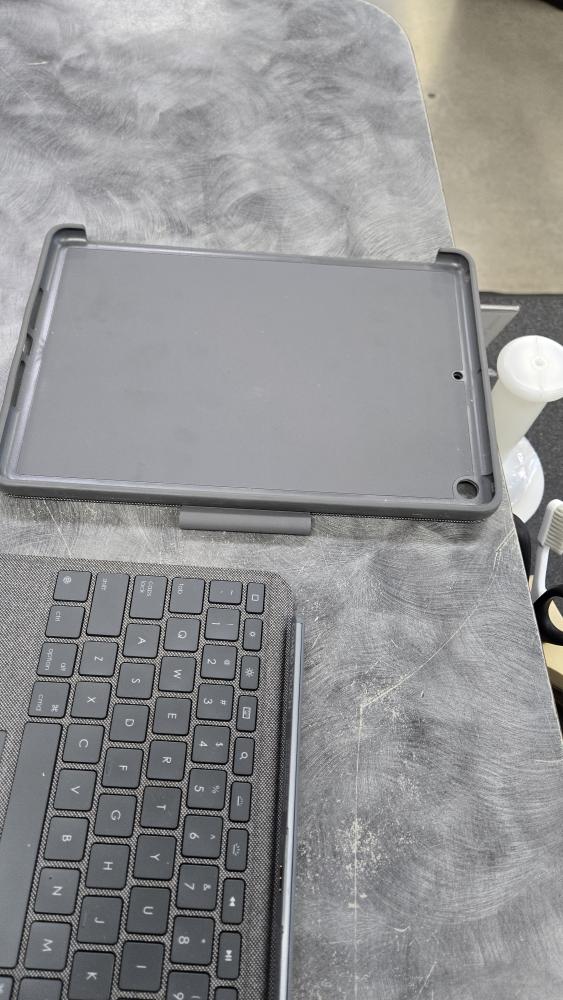 LOGITECH COMBO TOUCH 820 Good | Pawn 1 | Spokane | WA