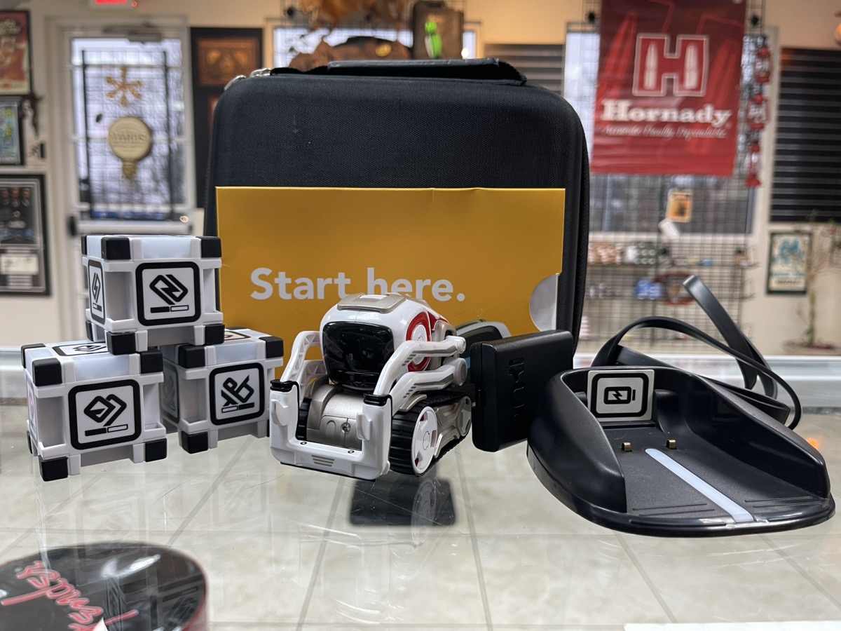 Anki Cozmo Robot Toy Cosmo Robot Complete Set Like New | Buya