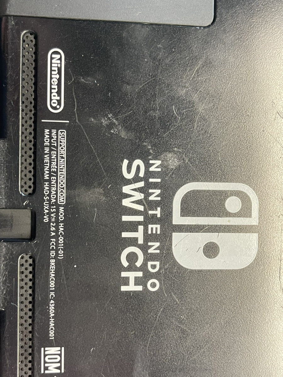 NINTENDO SWITCH HANDHELD - HAC-001(-01) V2 Very Good | Buya