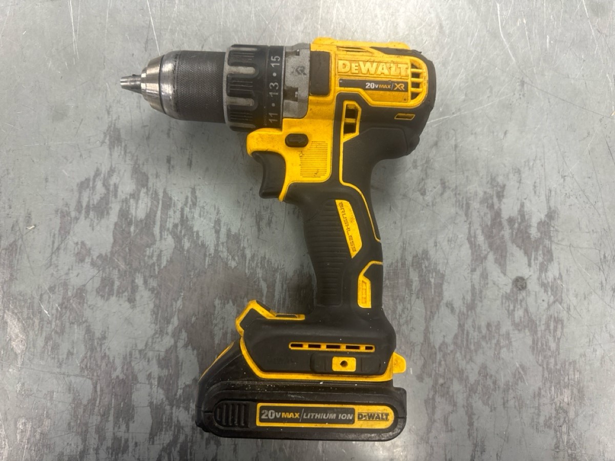 DEWALT DCD791 20V 1/2" CORDLESS BRUSHLESS DRILL Good | Pawn 1 | Spokane ...