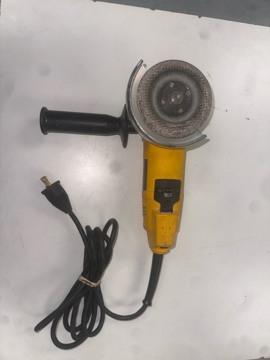DEWALT DISC GRINDER DW402 ANGLE GRINDER Good | Pawn 1 | Spokane | WA