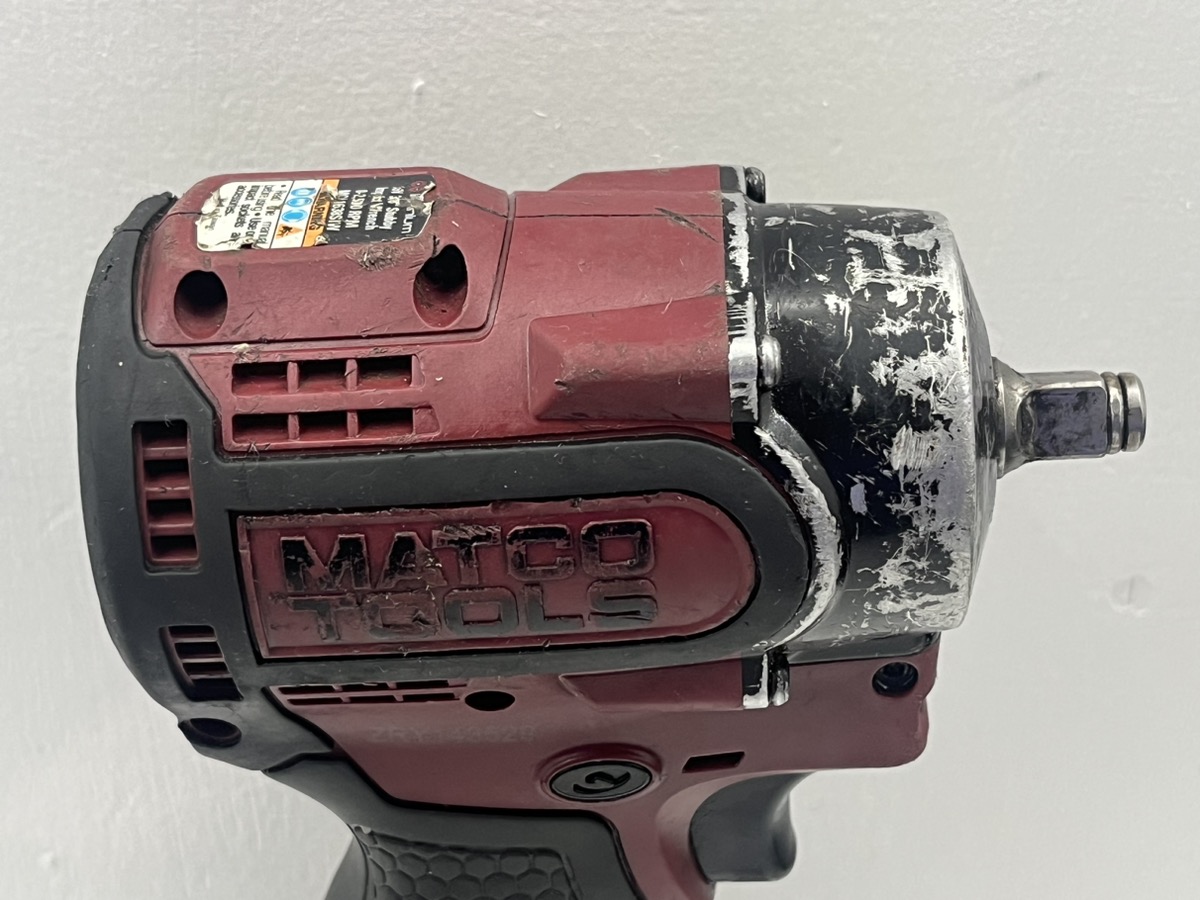 Matco Tools MCl1638SIW 16V 3/8" Stubby Impact Wrench Burgundy w ...
