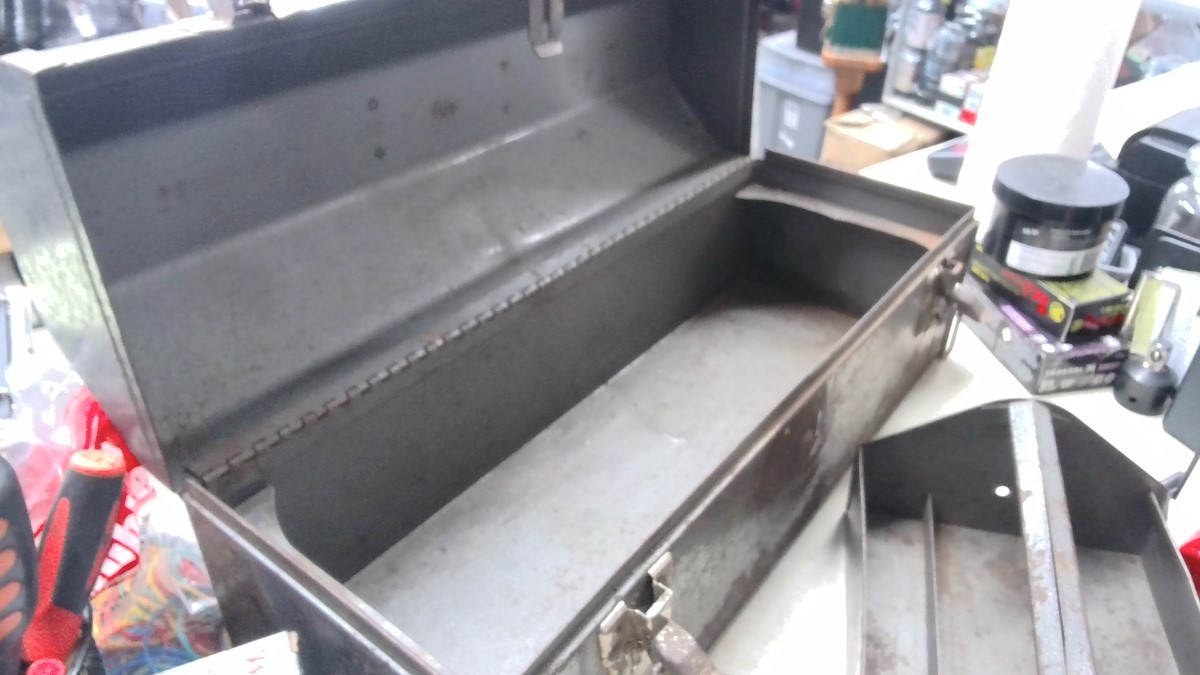 VINTAGE CRAFTSMAN CROWN 6516 TOOL BOX WITH INSERT For parts or not ...