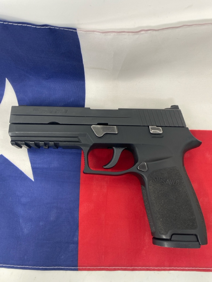 SIG SAUER P250 Very Good | Top Gun Pawn | Spring | TX