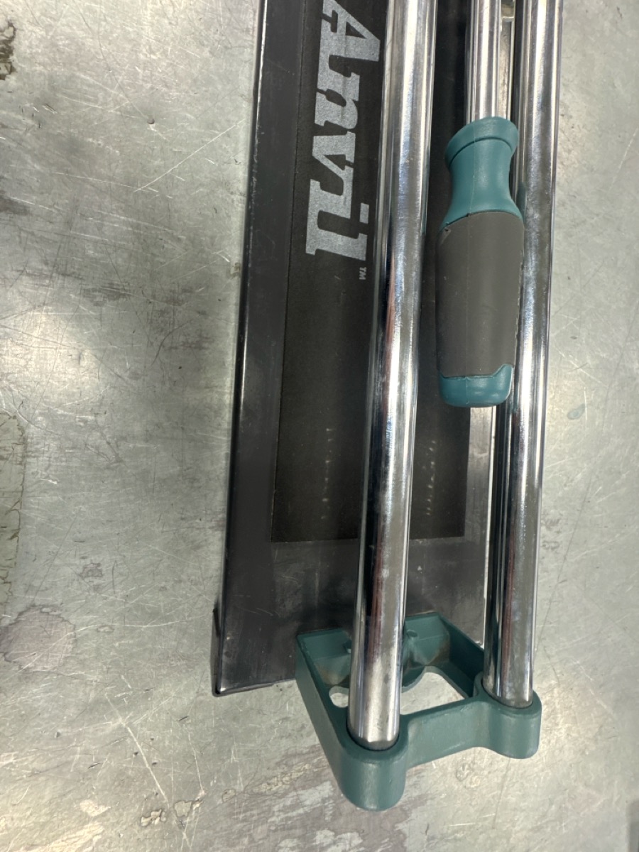 ANVIL TILE CUTTER Good | Pawn 1 | Spokane | WA