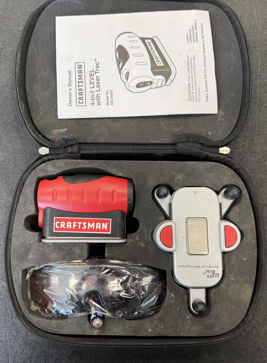 CRAFTSMAN 320.48251 LASER TRAC Like New | Pawn 1 | Spokane | WA