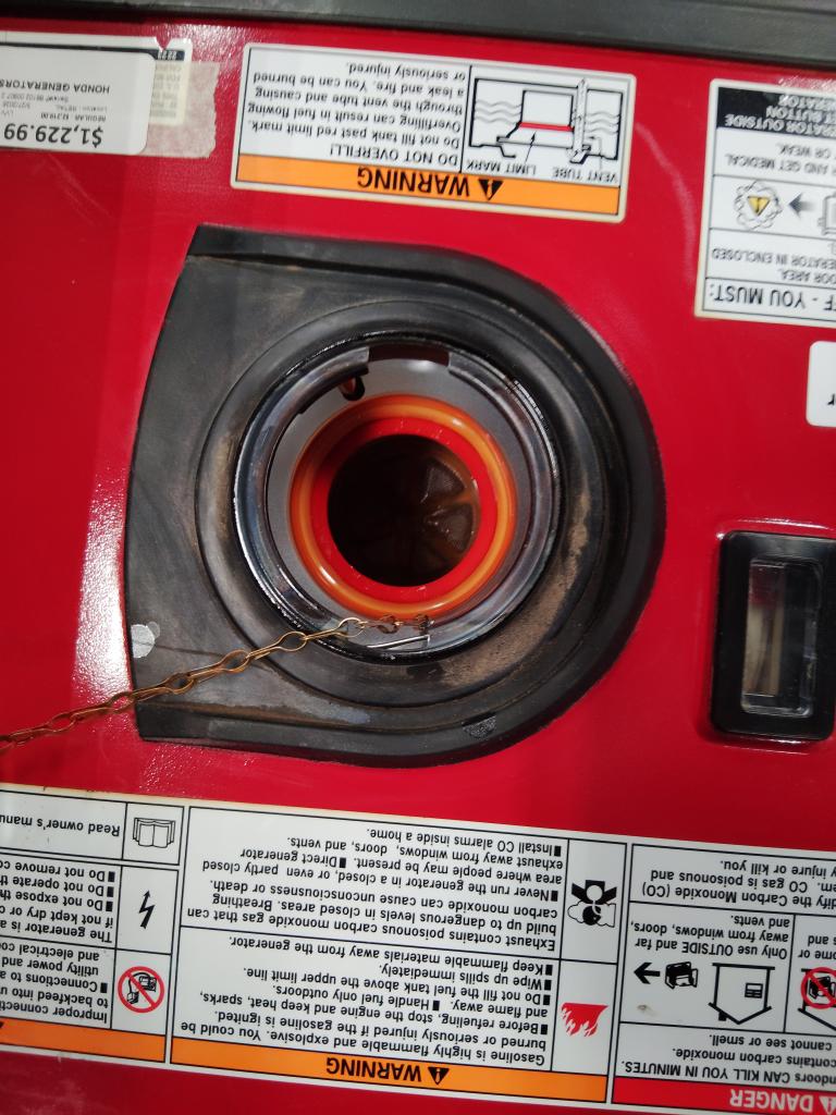 HONDA EU3000IS - INVERTER GENERATOR Good | Pawn 1 | Spokane | WA