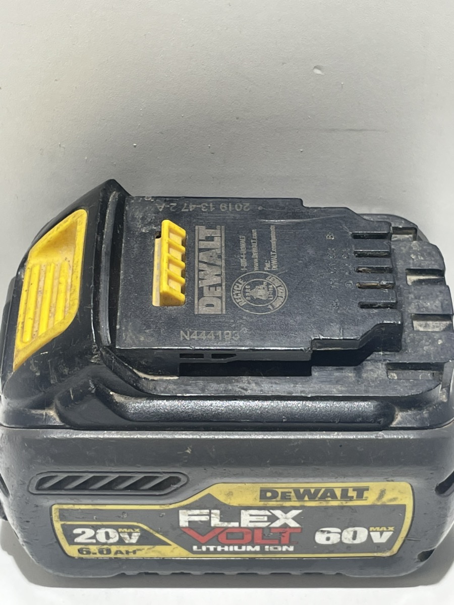 DEWALT DCB606 FLEXVOLT 20V/60V 6.0AH BATTERY Like New | Pawn 1 ...