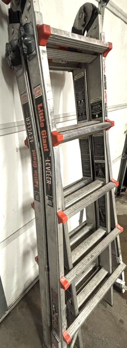 LITTLE GIANT LADDER SYSTEMS LEVELER Good | Pawn 1 | Spokane | WA
