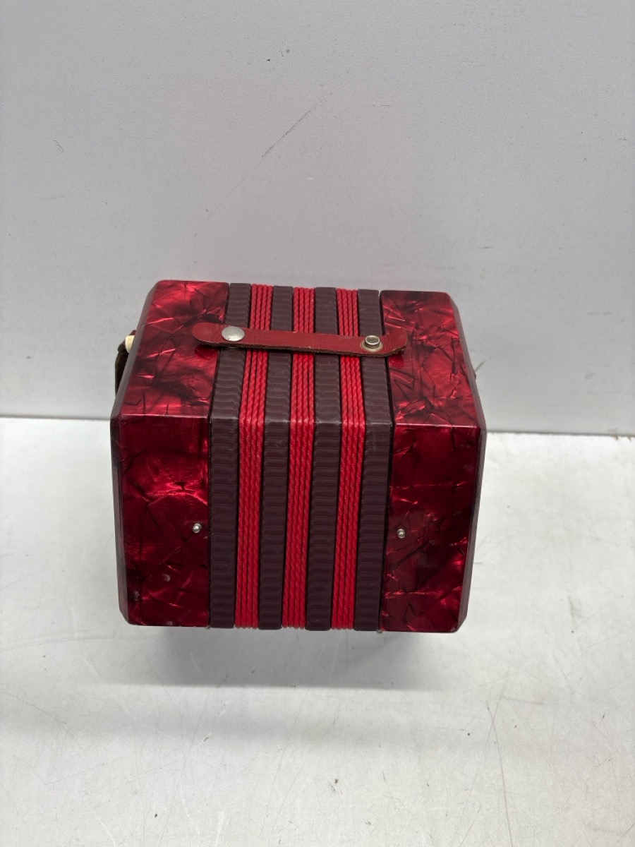 LIBERTY BELLOWS CONCERTINA ACCORDION CG 20 Good | Pawn 1 | Spokane | WA