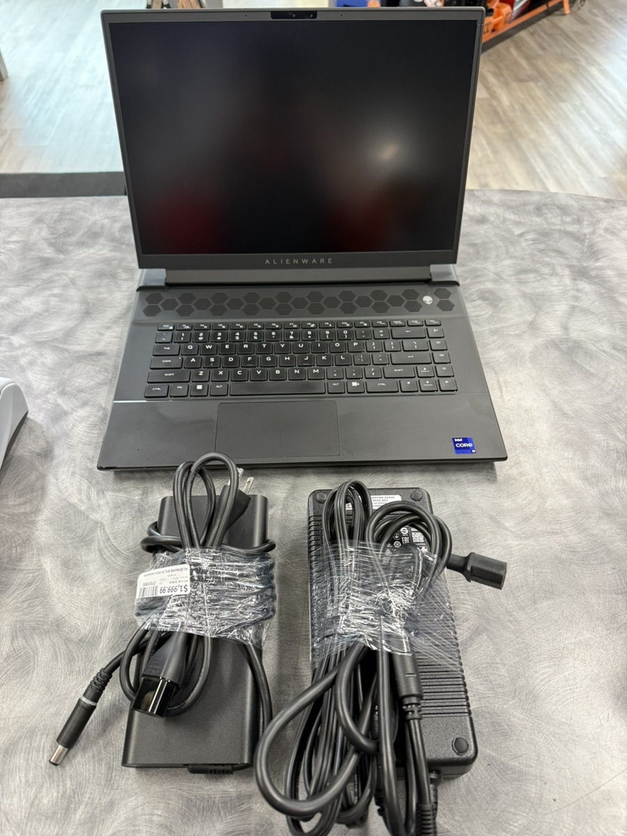 ALIENWARE M16_R1 Gaming Laptop Very Good | Buya