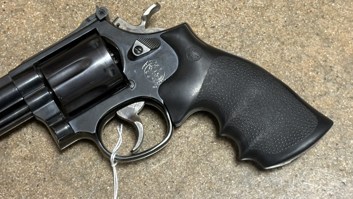 Smith & Wesson 586-4 357 Magnum 6.00" Double Action Revolver - Target ...