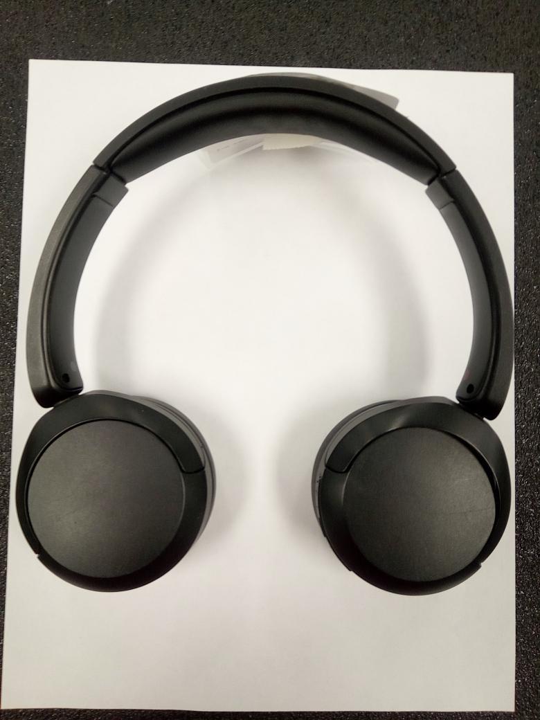 SONY YY2958, GOOD USED CONDITION, WITH 3RD PARTY CHARGER, TESTED ADN ...