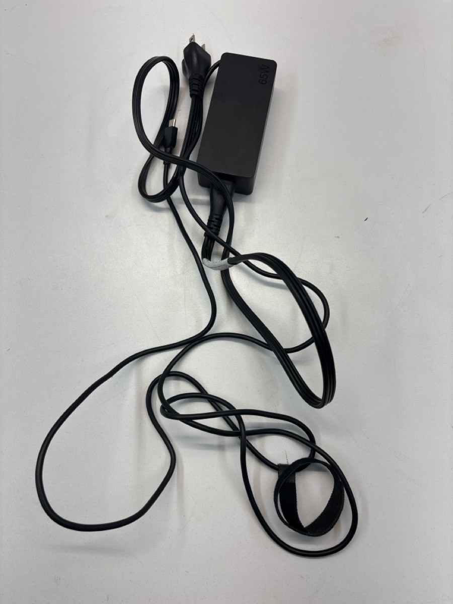 NINTENDO SWITCH HANDHELD - HAC-001 Very Good | Pawn 1 | Spokane | WA