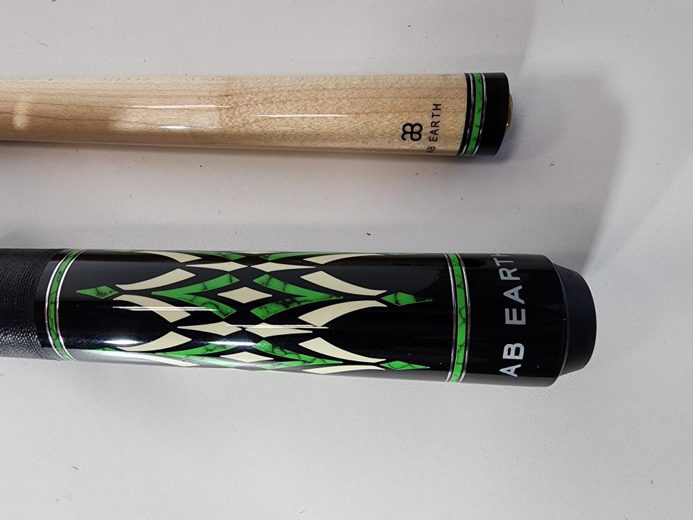 POOL CUE / POOL STICK Good | Pawn 1 | Spokane | WA