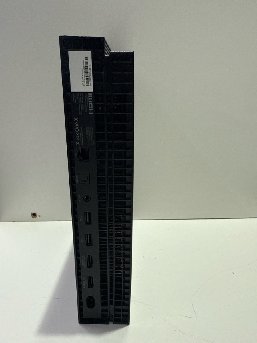 MICROSOFT XBOX ONE X 1TB (DISC VERSION) Acceptable | Pawn 1 | Spokane | WA