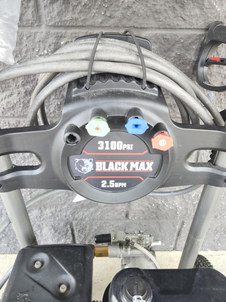 BLACK MAX 3100 PSI PRESSURE WASHER Very Good | Pawn 1 | Spokane | WA