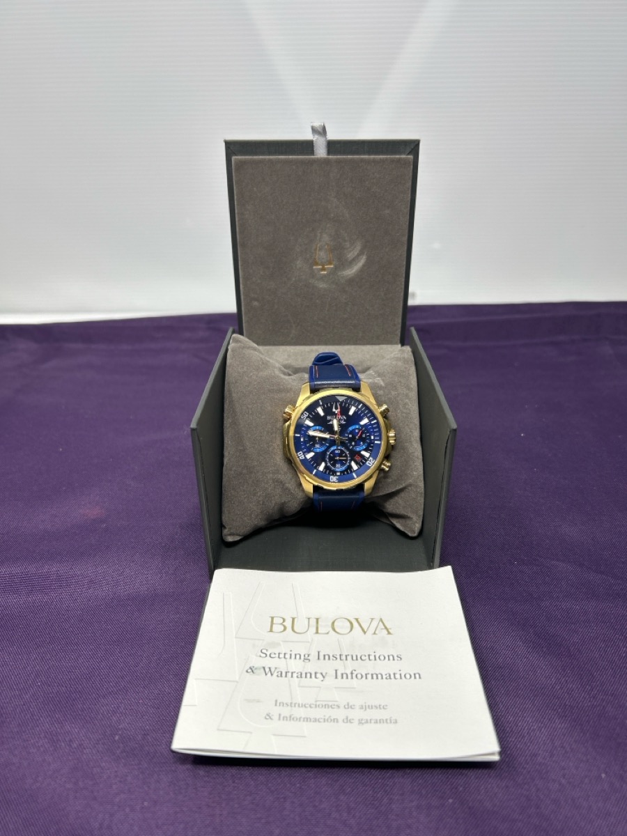 BULOVA Gent's Wristwatch MARINE STAR 97B168 Like New | Picasso Pawn