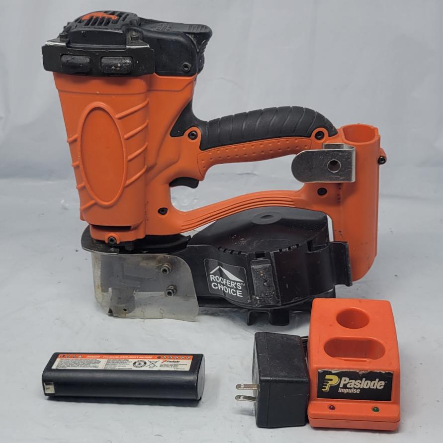 Paslode CR175C Impulse Cordless Roofing Coil Nailer Kit Good | Pawn ...