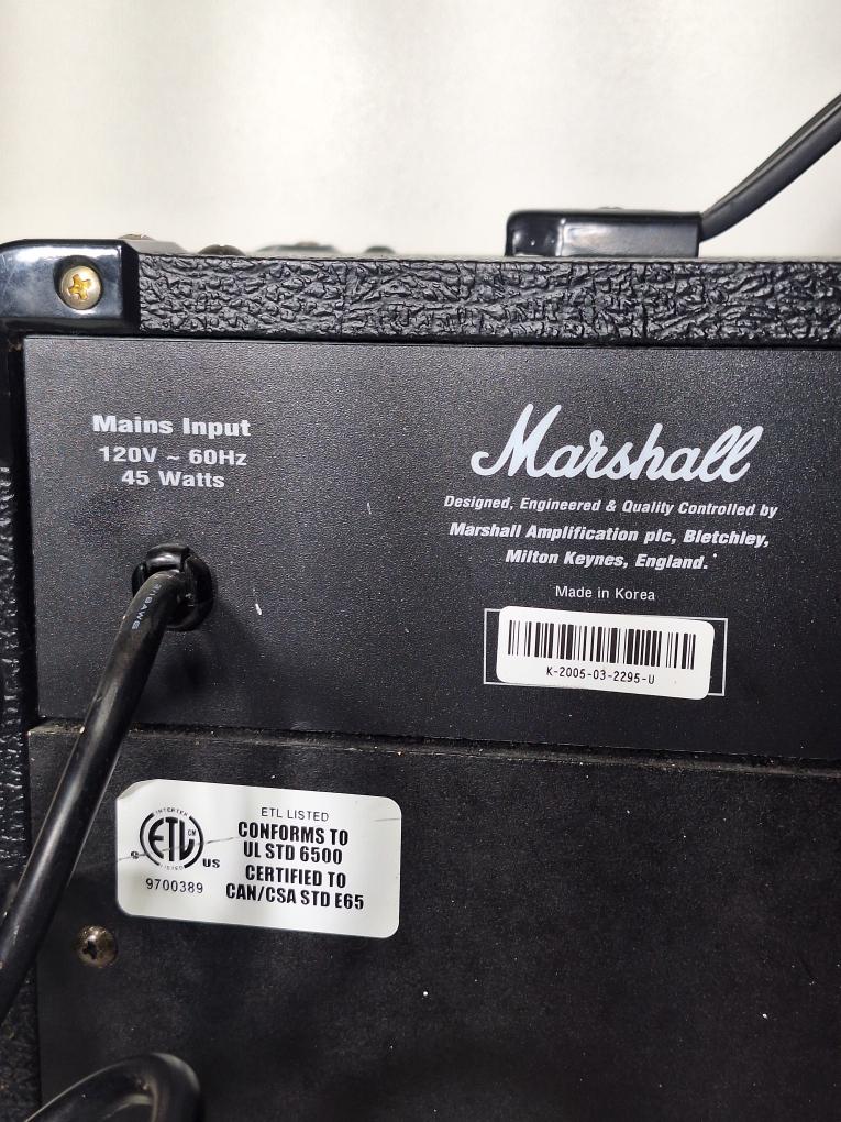 MARSHALL AMPLIFICATION MG15CD Very Good | Pawn 1 | Spokane | WA