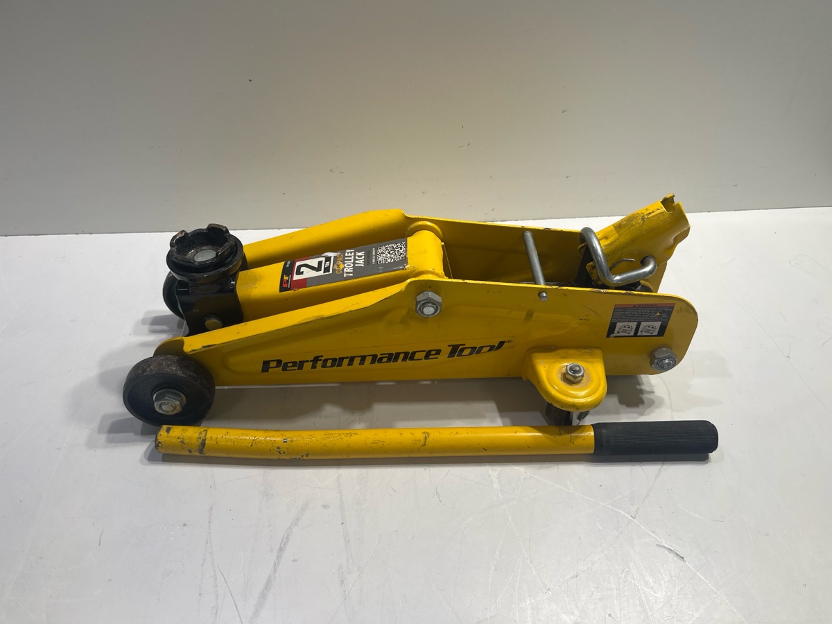 PT - PERFORMANCE TOOL 2 TON JACK Good | Pawn 1 | Spokane | WA
