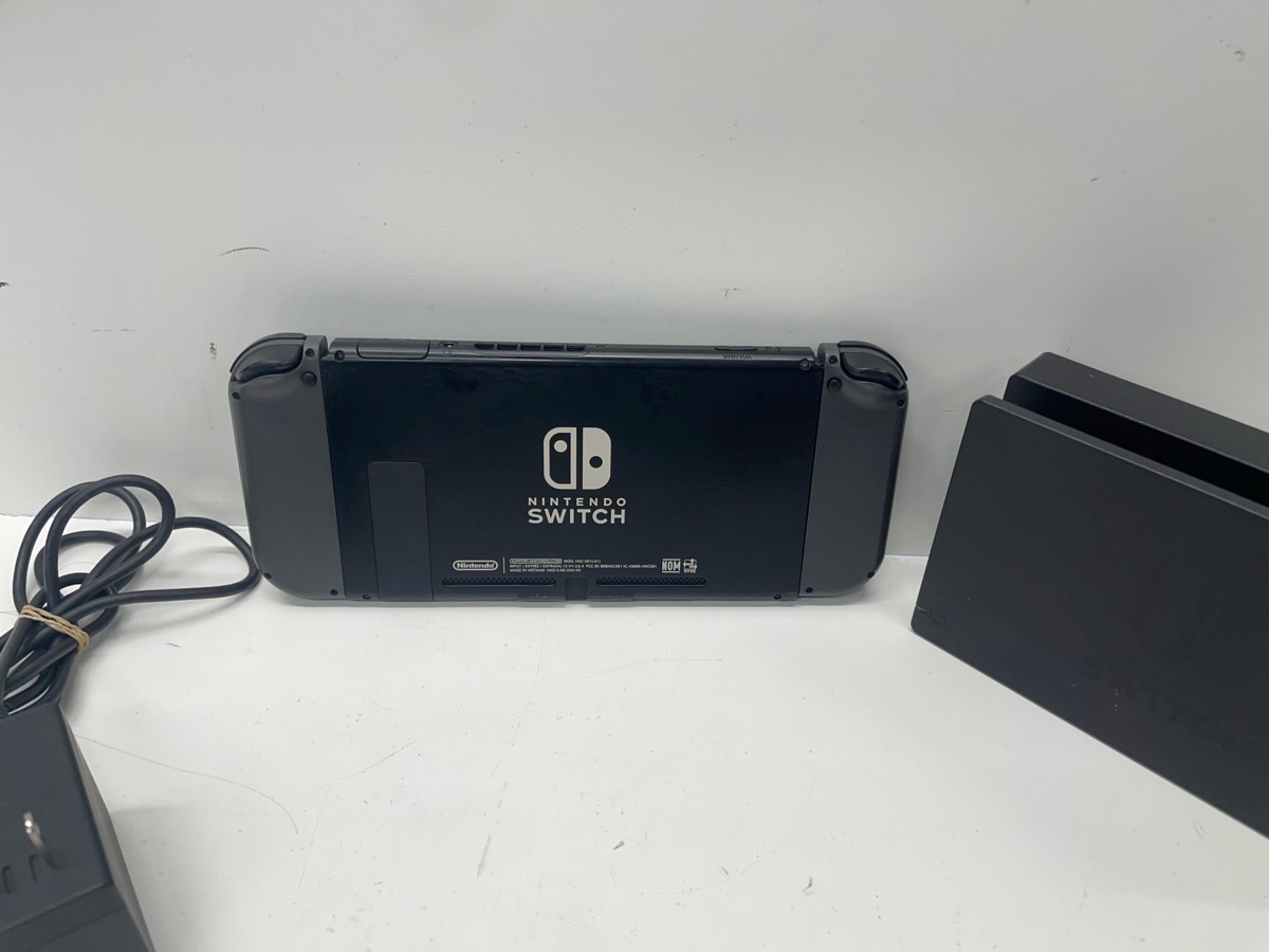 NINTENDO SWITCH HANDHELD - HAC-001 Acceptable | Pawn 1 | Spokane | WA