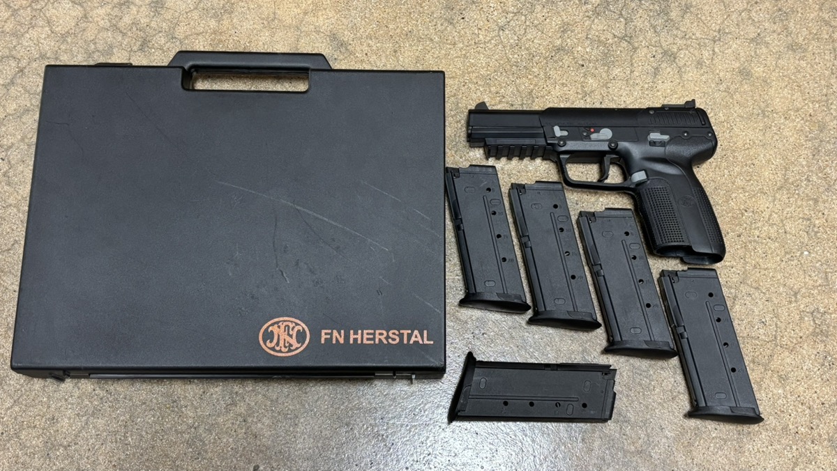 FN Herstal Five Seven 5.7x28 5.00" Semi-Auto Pistol - w/ Case & 5 20rd ...